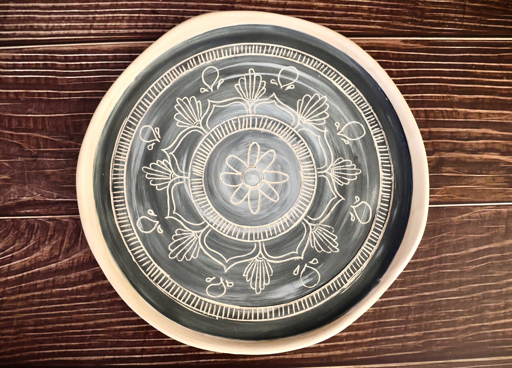 Mandala Platter – Earth & Nectar